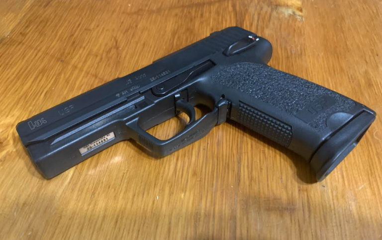 Heckler & Koch USP and USP Compact - Interactive Gun Range